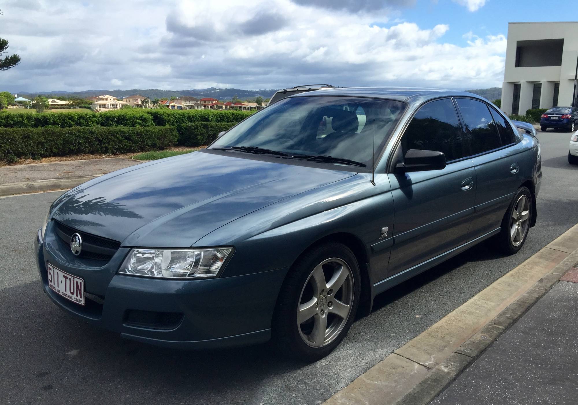 2005 Holden Commodore VZ - $3,900 - Cheap Student Wheels