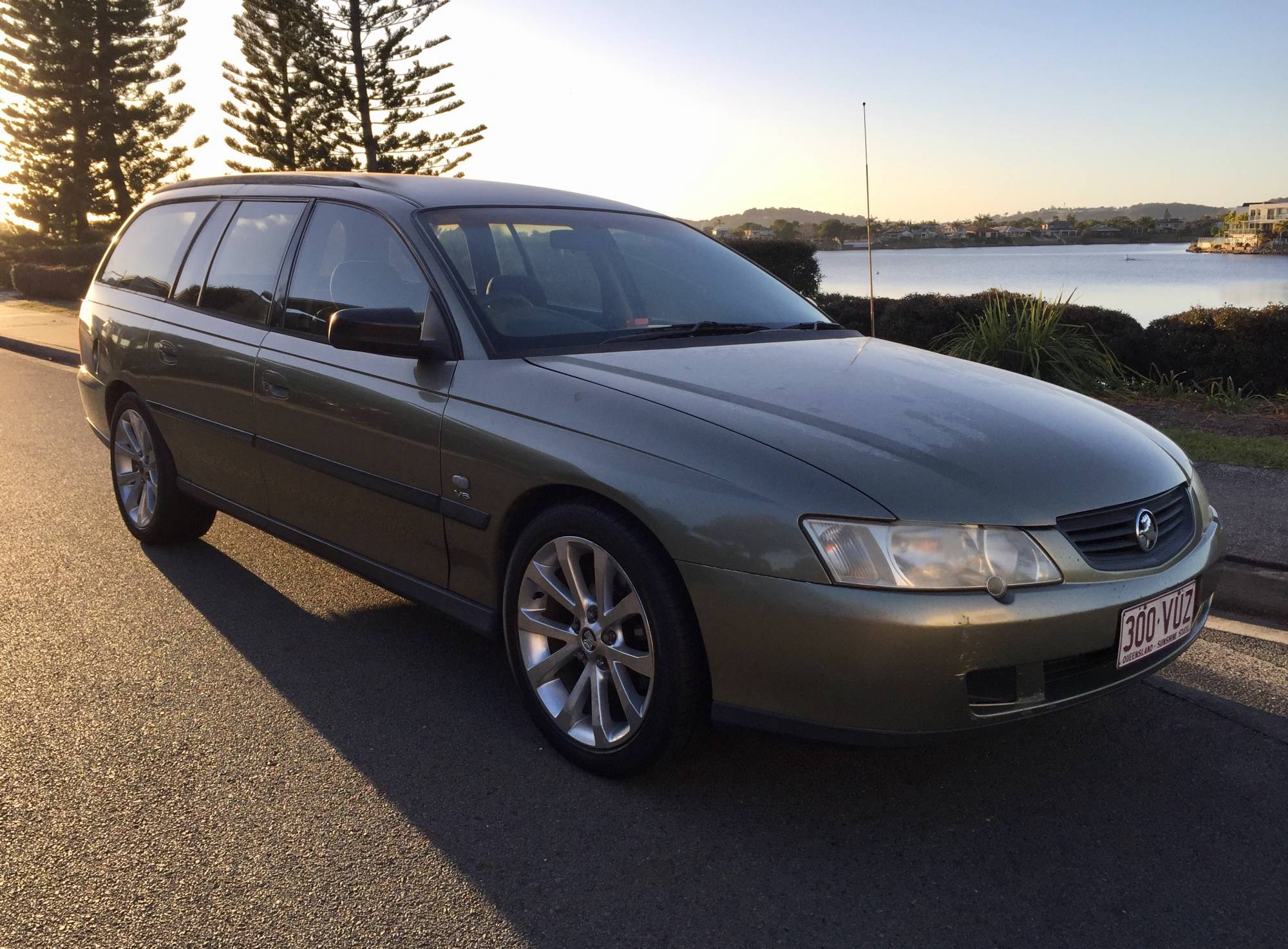 2003 Holden Commodore VY Wagon - $4,400 - Cheap Student Wheels